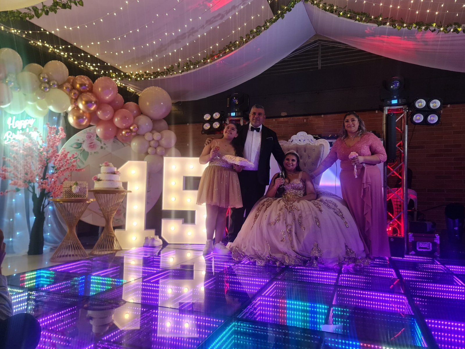 pistasled.com – Alquiler y venta de pistas led para fiestas y eventos